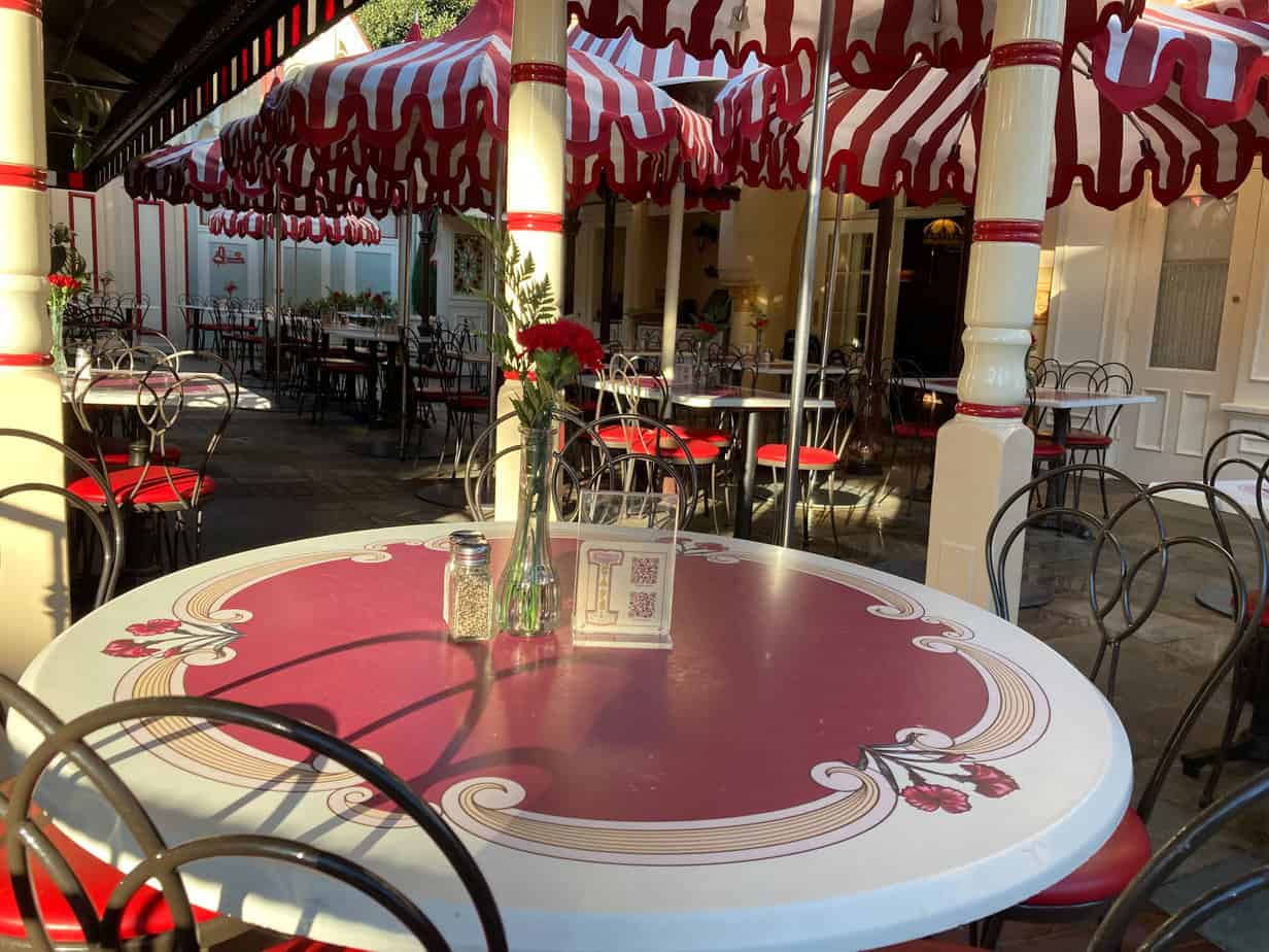 Carnation Cafe Disneyland Review: A Top Dining Spot