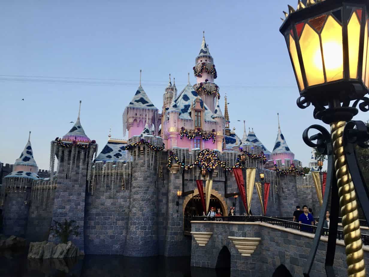 Christmas Snow at Disneyland Resort! - The Happiest Blog on Earth