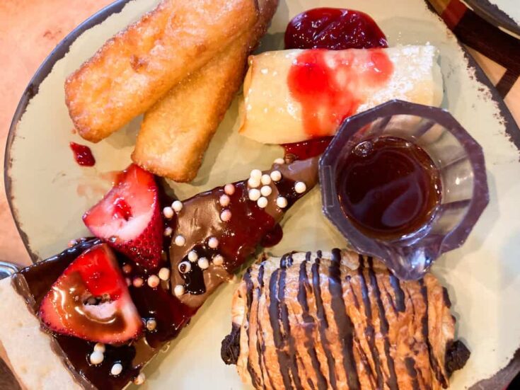 Goofy's Kitchen Disneyland Character Dining Review