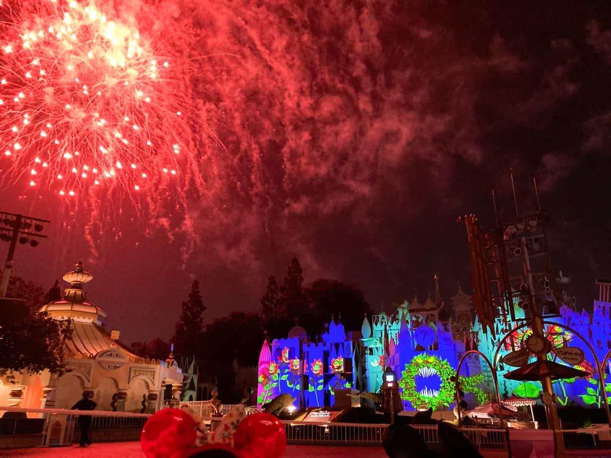 See All Of Disneyland's Nighttime Shows