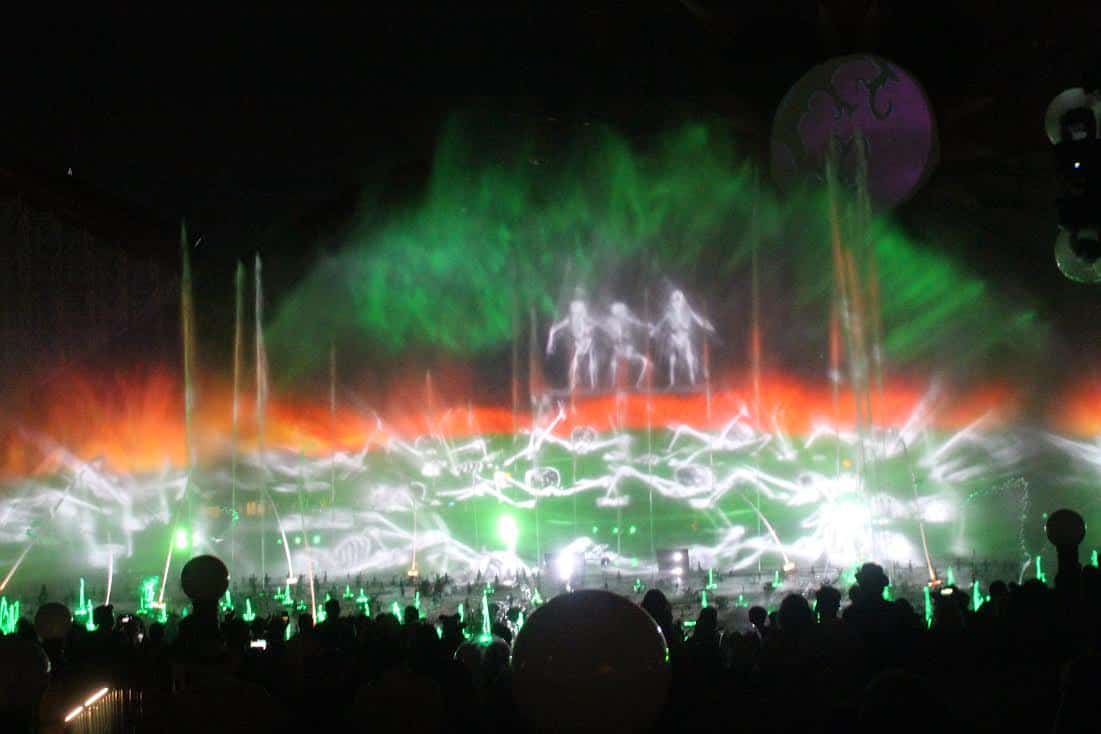 World of Color Front and Center: Where to Watch this Disney Show