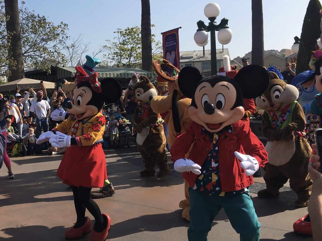 Happiest Holidays at Disneyland Season Guide