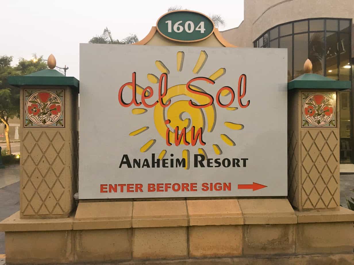 Del Sol Inn on Harbor Blvd - The Happiest Blog on Earth