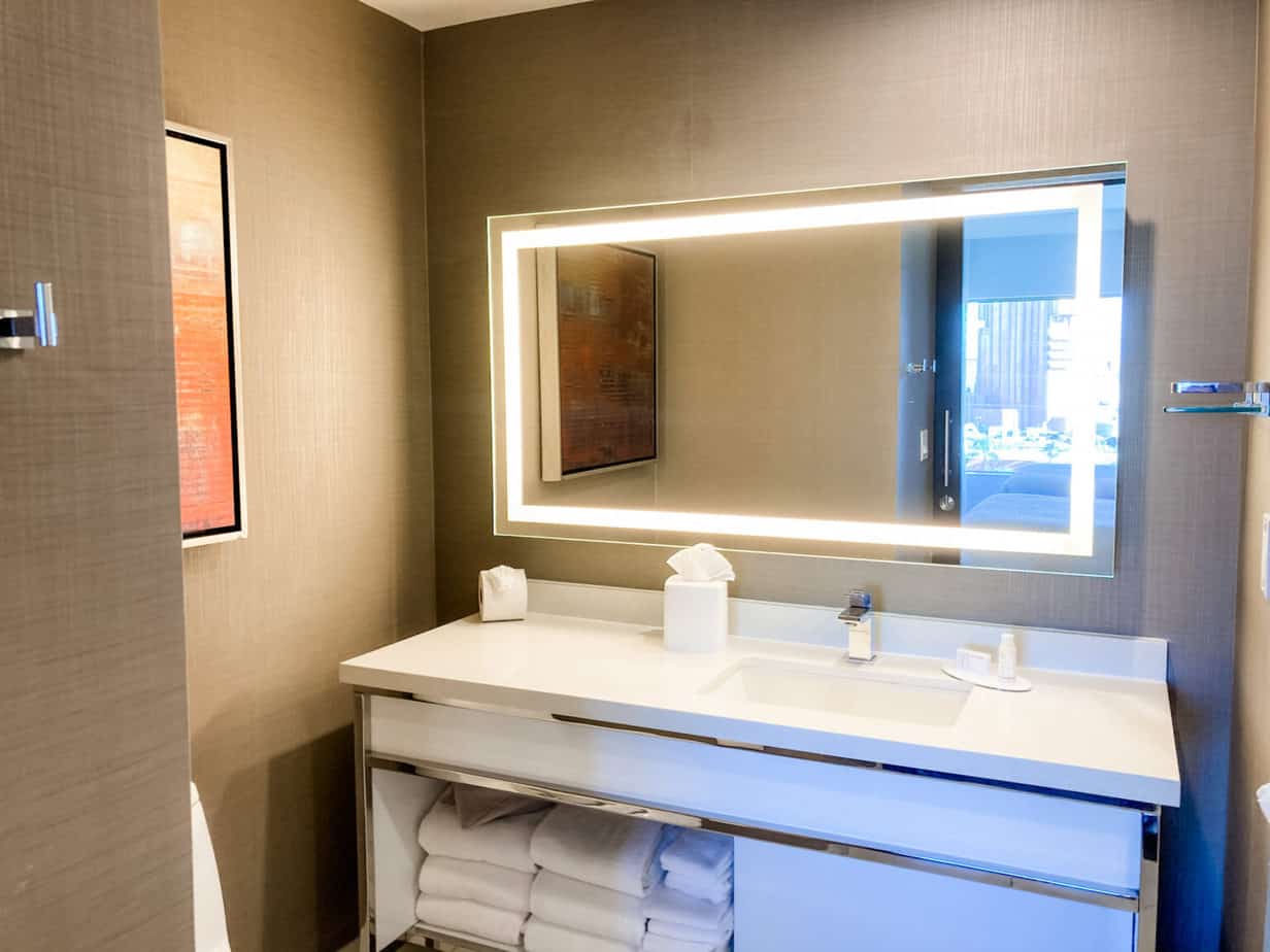 Disneyland Residence Inn Convention Center Review