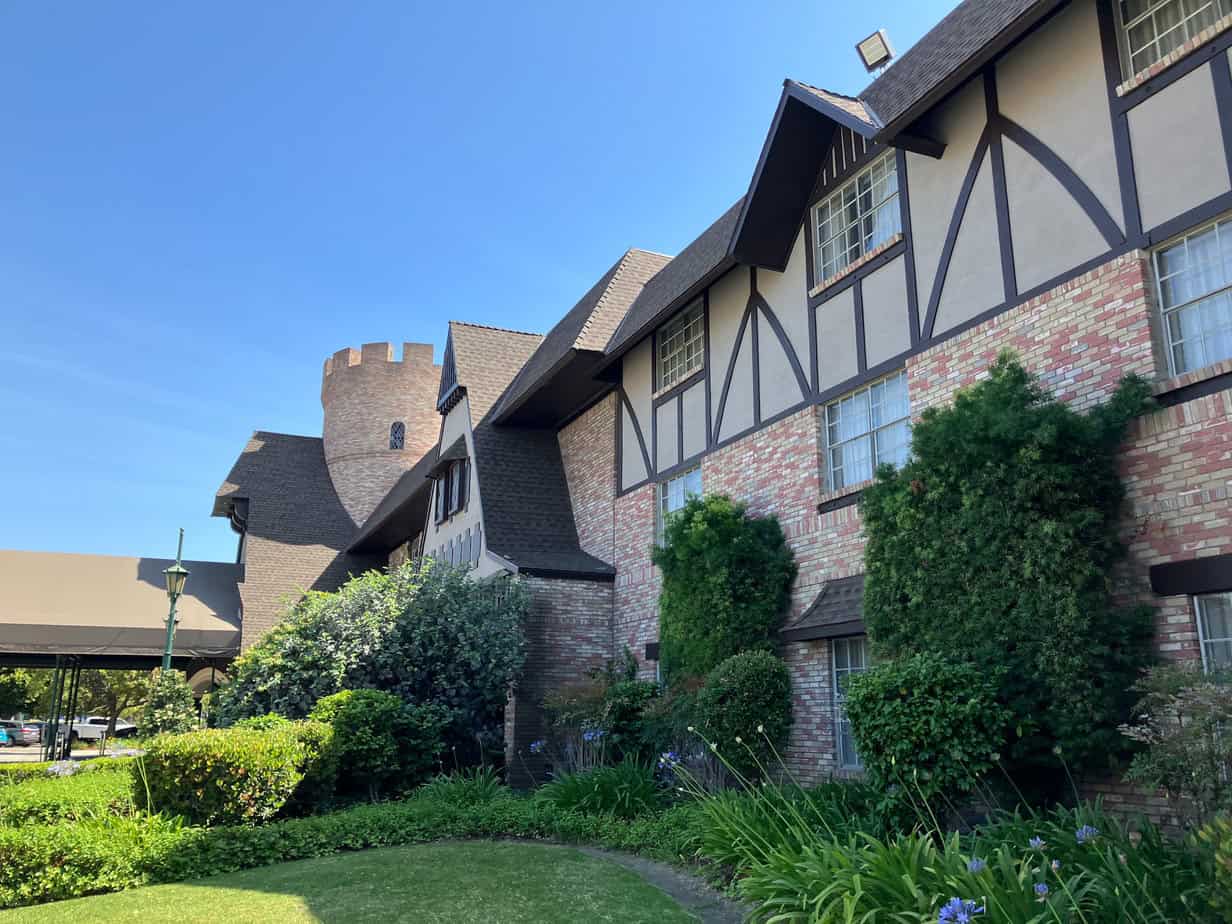 10 Best Budget Disneyland Hotels in Anaheim