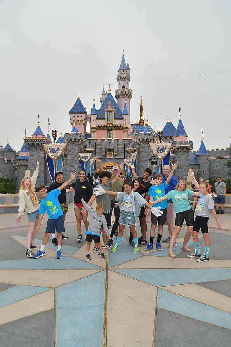 Tips for Large Groups and Disneyland Family Reunions